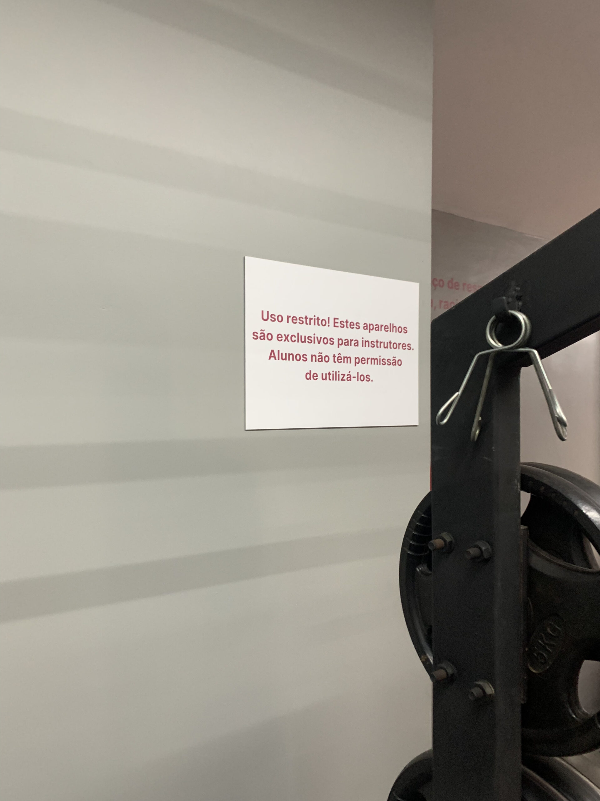 Placas de PS adesivado